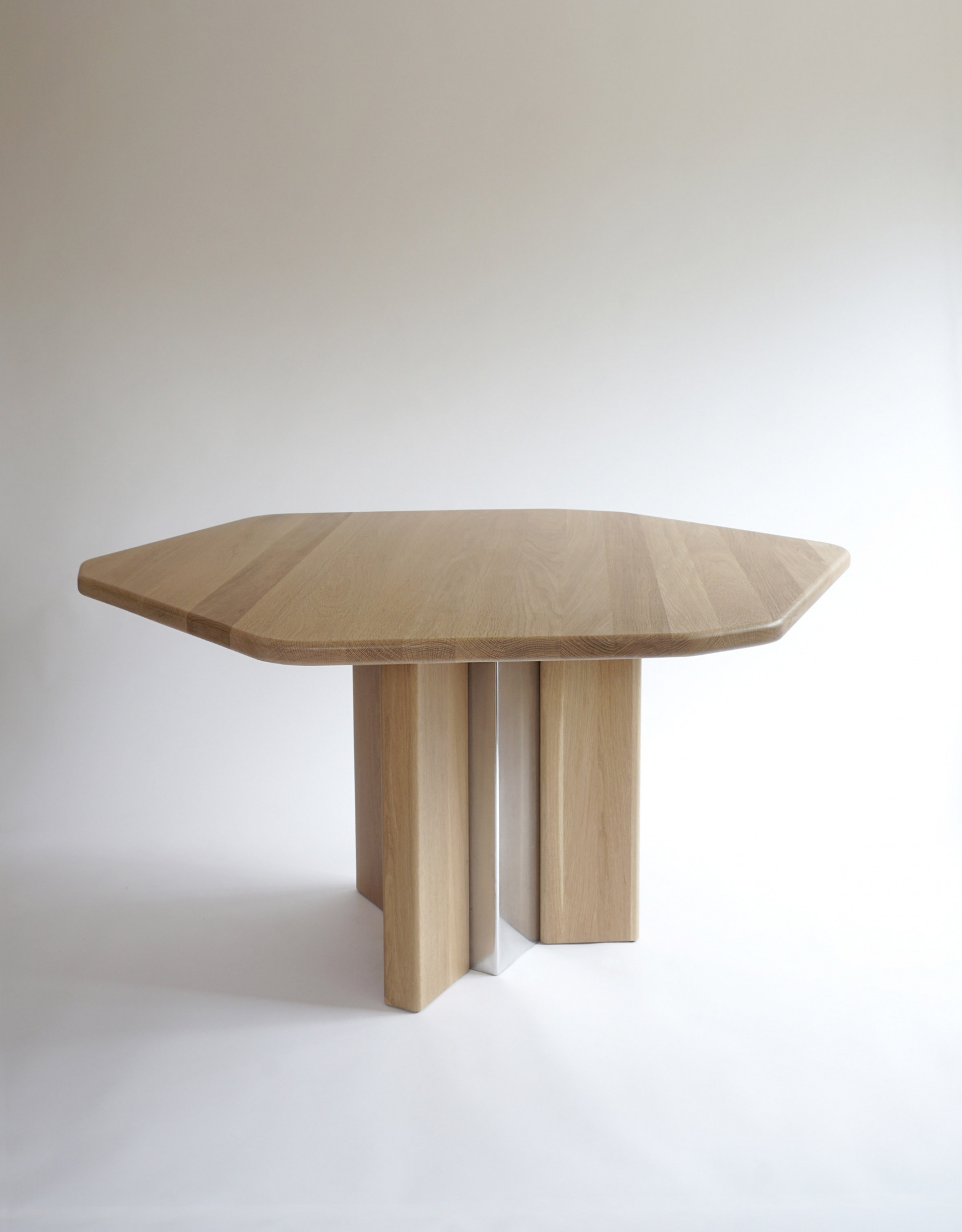 Hollace Cluny / Diamond Hex