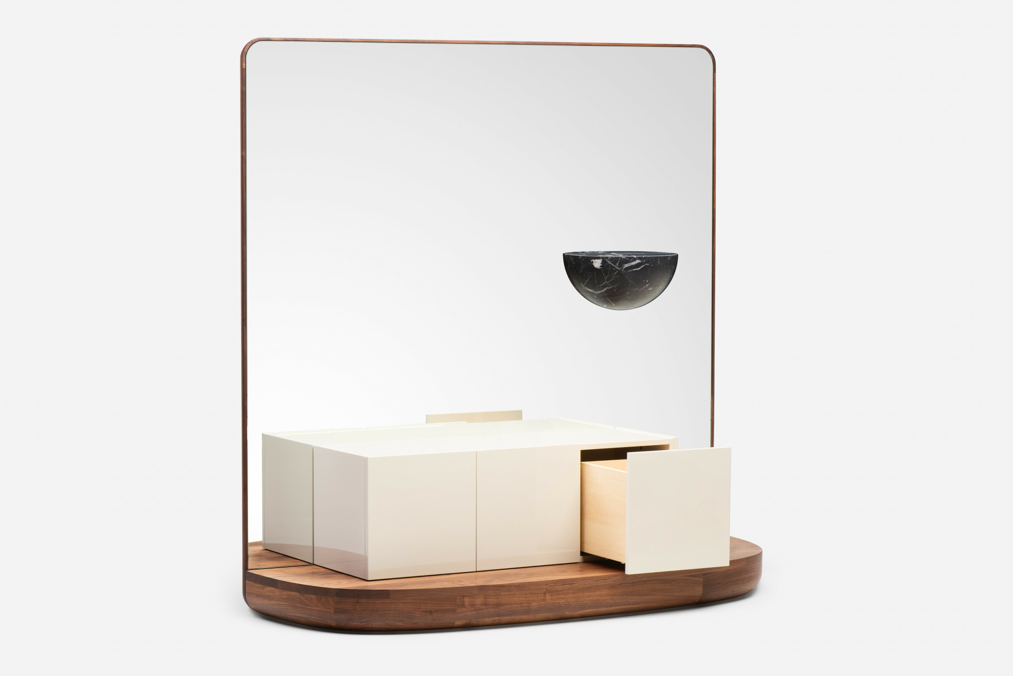 Hollace Cluny / Tai Dan 2