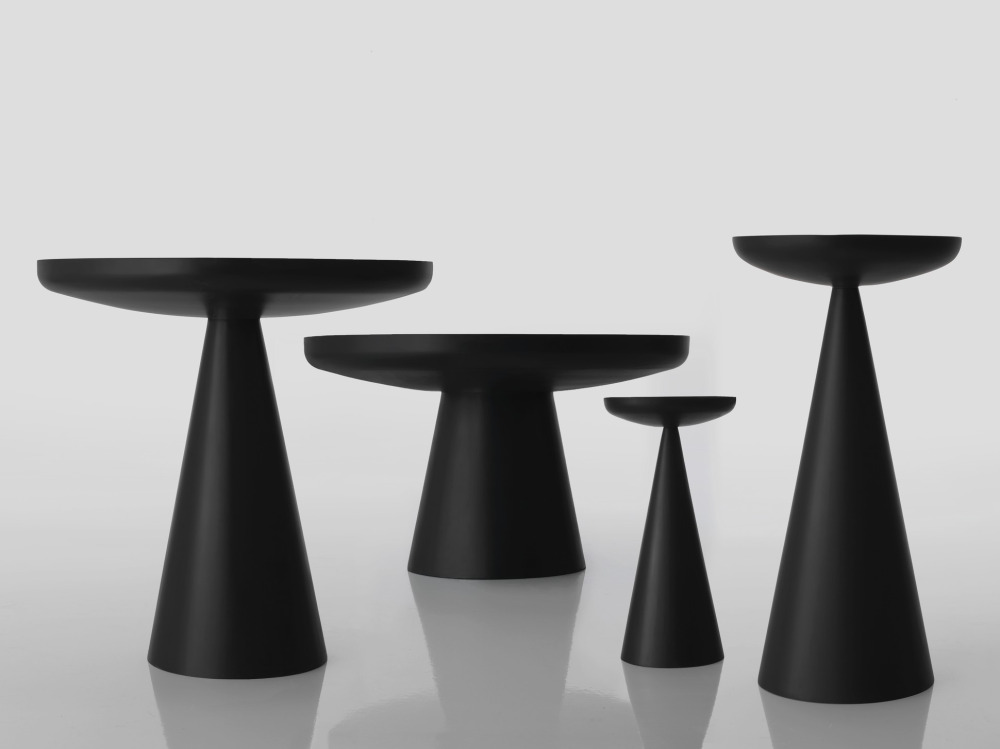 Hollace Cluny / Miss Tables